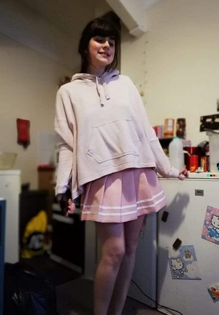 Tiene 25 personalidades distintas que se apoderan de ella y su novio no ...